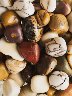 .25-1" Polished Mookaite, RM3010 – Black Moth